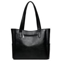 China Black Classic Zipper Ladies Tote Bags With PU Leather for sale