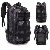 China Customized Woodland Detachable Military Trekking Bags for sale