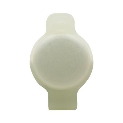 China Liquid Rubber Air Tag Covers Convience Clip Washable Lightweight Air Tag Case Silicone Clip for sale