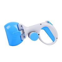 China Protable Poop Holder Clip Dog Walking Droppings Shit Catcher Dog Pooper Scooper for sale