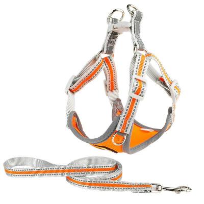 China Breathable Cat Harness Vest Type Dog Leash Wholesale New Style Pet Chest Harness for sale