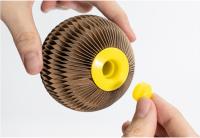 China 100% Recycled Dog Interactive Toys Corrugated Paper Catnip Refillable Cat Scratcher Ball for sale