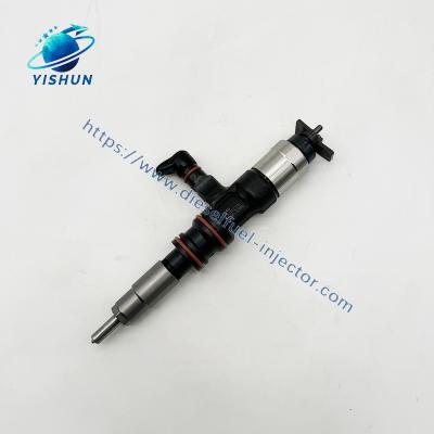 China 295050-0641 Common Rail Injector 33800-52700 RE558869 for DEERE 5065E for sale