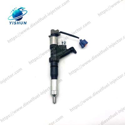 China Common Rail Fuel Injector 095000-5273 23670-E0250 Diesel Engine Spare Part 095000-5280 23910-1360 for sale