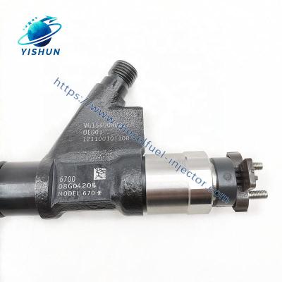 China Diesel Fuel Injector Assembly 095000-8910 VG1246080106 For Sinotruk Howo Engine Parts 0950008910 for sale