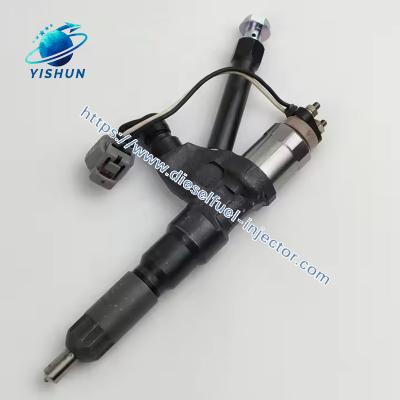 China Diesel Engine Common Rail Fuel Injector 295050-7040 Fuel Injector for sale