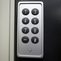 China Electronic Safe Lock with Backlit Keypad 20 User Codes Zinc Alloy Body Steel Shell for sale