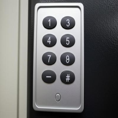 China Electronic Safe Lock with Backlit Keypad 20 User Codes Zinc Alloy Body Steel Shell for sale