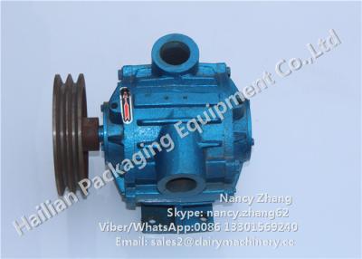 China 550 Liter / Min Vacuum Throughput Milking Machine Vacuum Pump Lower Noise for sale