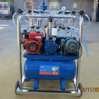 China Stainless Steel 4 Bucket Milking Machine With 1440 r / Min Motor Speed for sale