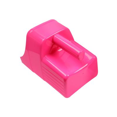 China Non Toxic Feed Dispensing Scoop Suitable For Mixing Feed Durable Safe for sale