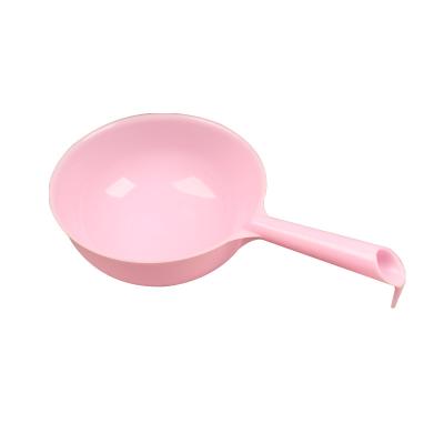 China Feeding Made Effortless 36.5CM Plastic Scoop Shovel for sale