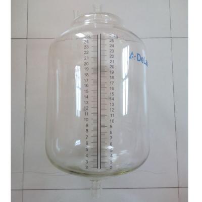 China Milking Machine Parts 26L Glass Milk Bottle Perfect Milk Measurement Solution for sale