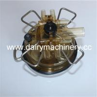 China Milking Machine Parts Milk Claw for sale