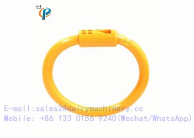 China Plastic Bull Nose Ring , Dairy Farm Cow Nose Ring , Cattle Nylon Plastic Bullring for sale