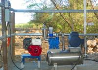 China Cows / Sheep Pail Aluminum Portable Milking Machine With Sanitary Bucket for sale