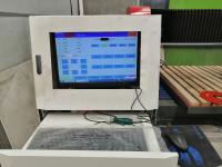 China Bridge Cutting Saw For Granite Marble With 5 Axis 45 Degrees Chamfer Cutting  Stone CNC Machine for sale