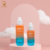 China Chinese Manufacturer 30ml 100ml Gradient Glass Lotion Pump Dropper Bottle Skin Care Package Set for sale