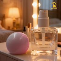 China 30ml Clear Square Glass Bottle for Lotion and Serum with Round Lid for sale