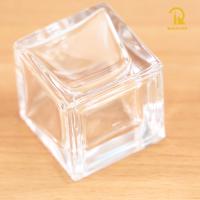 China 30ml Clear Square Glass Bottle for Lotion and Serum with Round Lid for sale