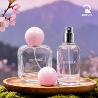 China 50ml Clear Glass Perfume Bottle with Round Cap and Screw Neck Refillable Design for sale