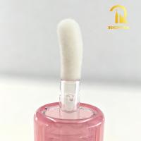 China 5g Transparent Lip Gloss Tube with Heart Cap for Cosmetic Packaging and Lip Tint Container for sale