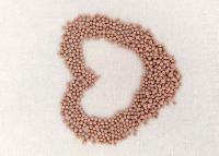 China XH11 Pellet Refrigerant Desiccant Zeolite Molecular Sieve For Marine Ship Industrial for sale