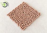 China Globe Refrigerant Desiccant Zeolite Molecular Sieve 1.6 - 2.5mm For Drying Dehydration for sale