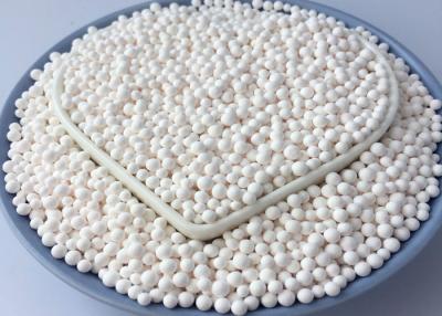 China High Thermal Stability Activated Alumina Balls With High Oxidation And Alkali Resistance for sale