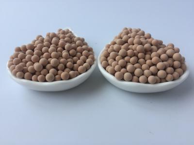 China 13X Molecular Sieve Desiccant PH Value 6-8 Particle Size 3.0mm -5.0mm for sale