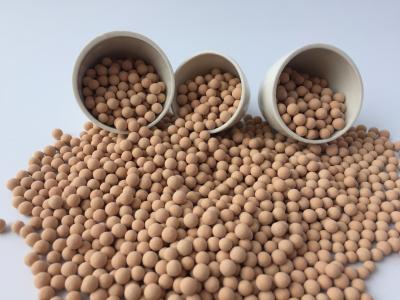 China Granular 4A Molecular Sieve Desiccant Package Moisture WT ≤ 1.5% Bulk Density G/Ml ≥ 0.72 for sale