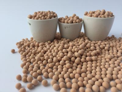 China CAS 70955-01-0 Molecular Sieve Type 4A Desiccant  Package Moisture≤ 1.5% for sale