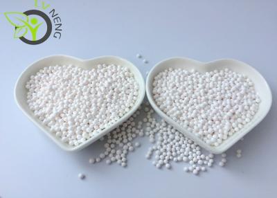 China Air Seperation Aluminum Oxide Desiccant Spherical High Crushing Strength for sale