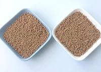 China Globular Zeolite Molecular Sieve Desiccant For Adsorbing Dew In Window Glass for sale