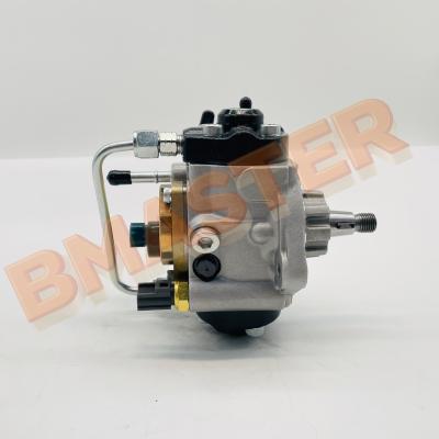 China Durable Densoo Injection Pump 294000-1240 For 4BG1T Engine With 6 Months Warranty And High-Pressure Oil Supply for sale