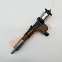 China 095000-6270 Densoo Fuel Injector Compatible With 6UZ1 Engine - 6 Months Warranty for sale