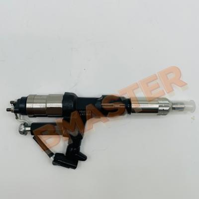 China Densoo Injector 095000-0581 Rail Injector Compatible With S05C Engine Diesel Fuel Injection Parts 6 Months Warranty for sale