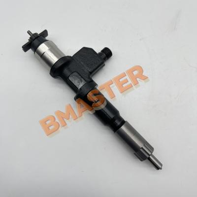 China DENSO 095000-0640 Common Rail Fuel Injector for ISUZU 4HK1 6HK1 Diesel Engine Excavator Parts for sale