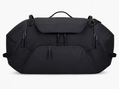 China 80L Ski & Snowboard Travel Duffel Bag, Large Gear Organizer with Boot Compartments, Soft Helmet & Goggle Pocket and Dry Bag for sale