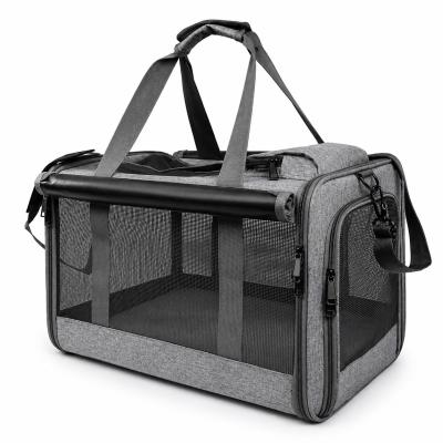 China Soft-Sided Pet Carrier for Cats & Small Dogs, 17.5