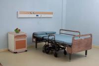 China Electric Hospital Bed with Aluminium Alloy Frame, Height Adjustment, and Customizable Design for Nursing Homes for sale