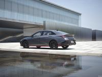 China Gray Gasoline Automobile Hyundai Elantra Hybrid Compact Car Sedan for sale