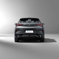 China Diesel Sport UNI-T Changan Electric Car Compact SUV 5 Seater for sale