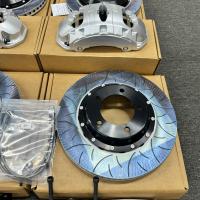 China For Toyota LC570 OEM 4775060280 Custom 20Z Front 6Pot Rear 4Pot Big Brake Caliper Kit for sale