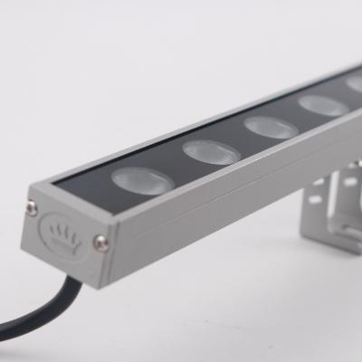 China 18W LED Wall Washer Outdoor Building Lighting Double-Angle Lens 10x60 Beam Angle IP66 for sale