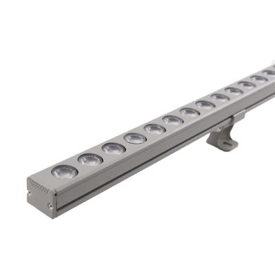 China 36W LED Wall Washer Outdoor Landscape Light Aluminum Body IP67 Double Angle Lens 1000mm for sale
