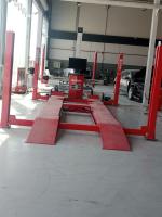 China Hydraulic 4 Post Car Lift For Alignment 4.0T Four Post Automotive Lift With Jack Beam for sale