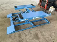 China AA-MR620 AA4C Low Rise Scissor Car Lift 2.5T 620mm With Single Cylinder Auto Hoist Automotive Lift for sale