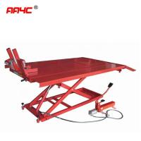 China 1000 Lbs Mc Motorcycle Lift Bench Air Motorbike Hydraulic Lift Workbench Stand for sale