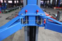 China 4.0T 8 bends column clear floor two post car lift for sale